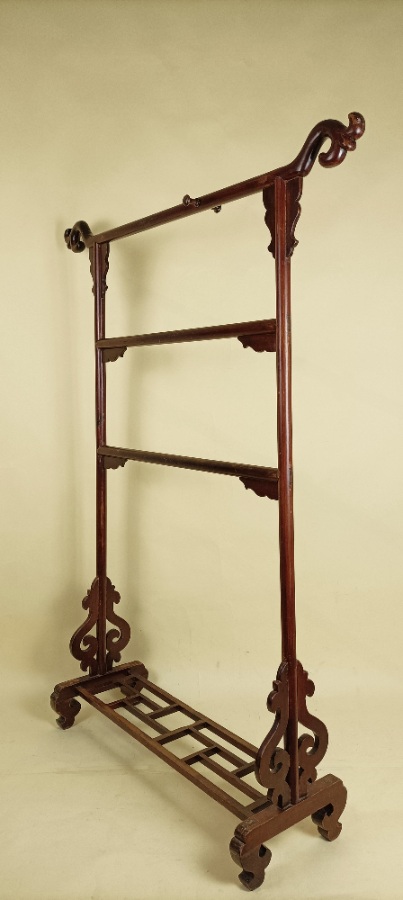 Antique Chinese Carved Hall Stand - Clothing Rack